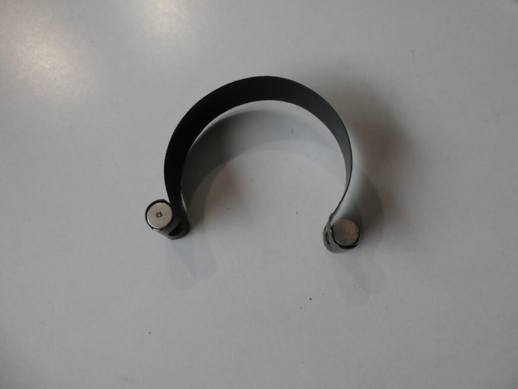 dyno retaining strap (used) – De Groot BSA